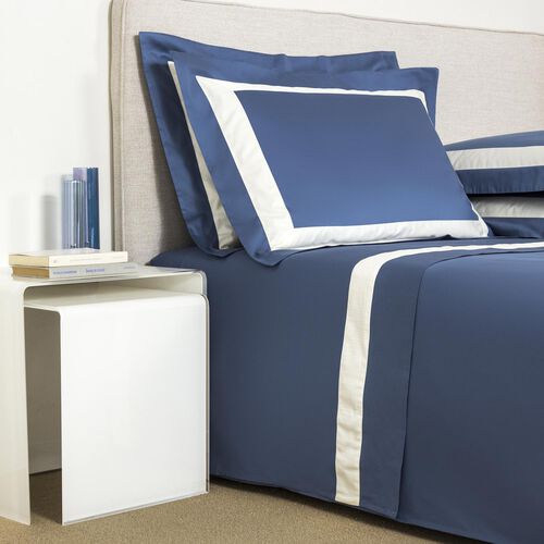 New Horizon Sheet Set Brit Blue Ivory | Frette