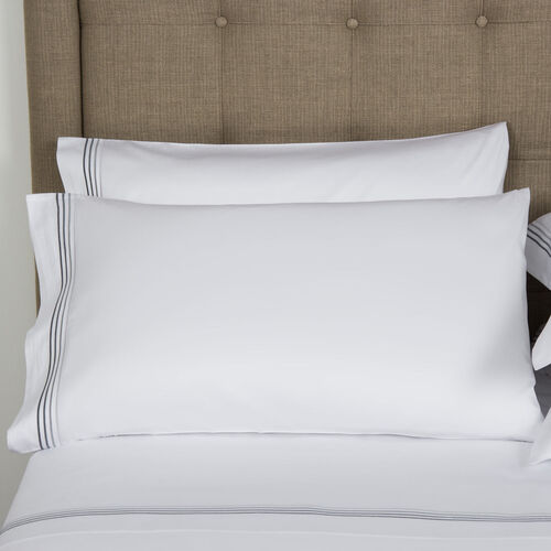 Cruise Pillowcase Set | Frette