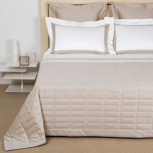 Forever Light Quilt | Frette
