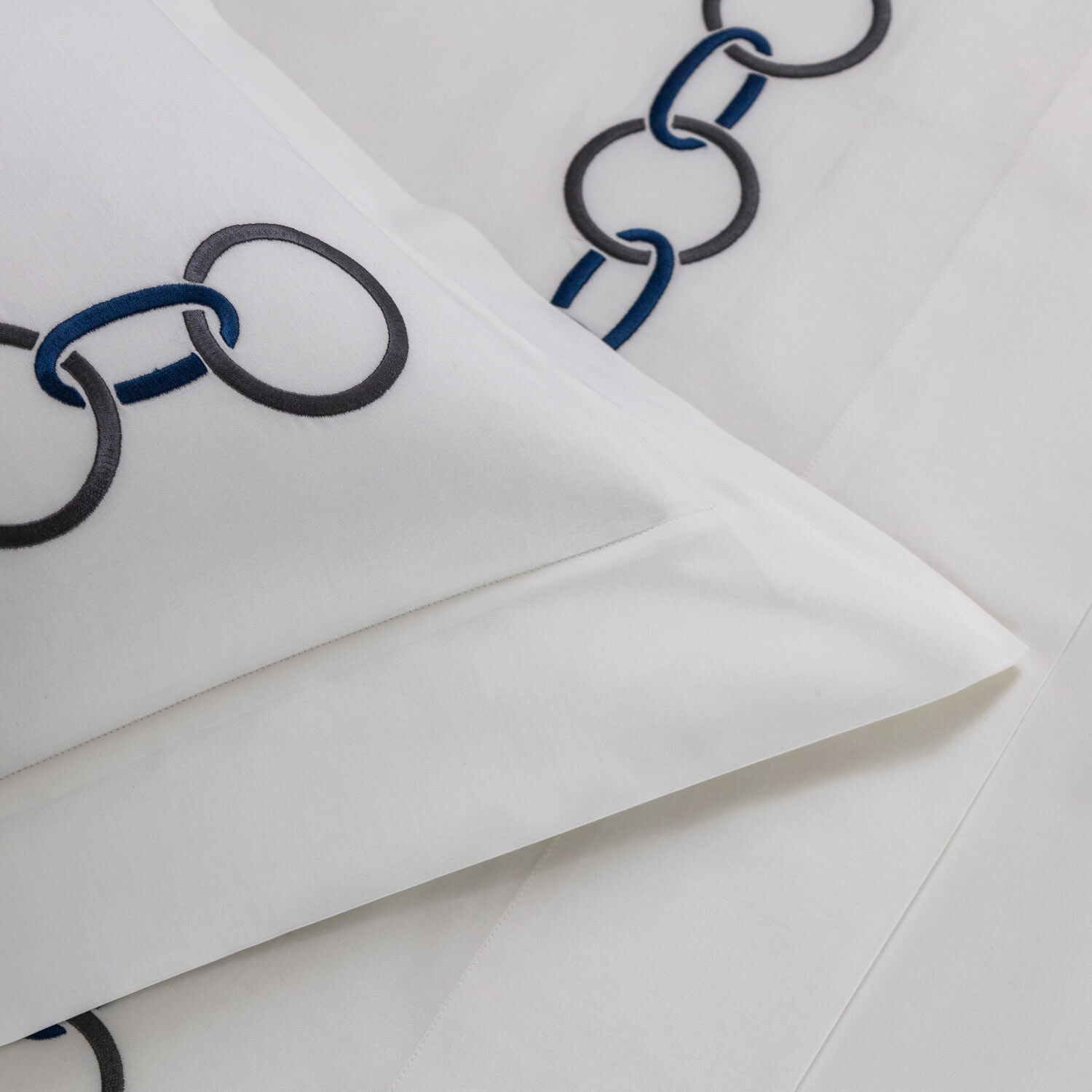 Links Embroidered Duvet Cover | Frette