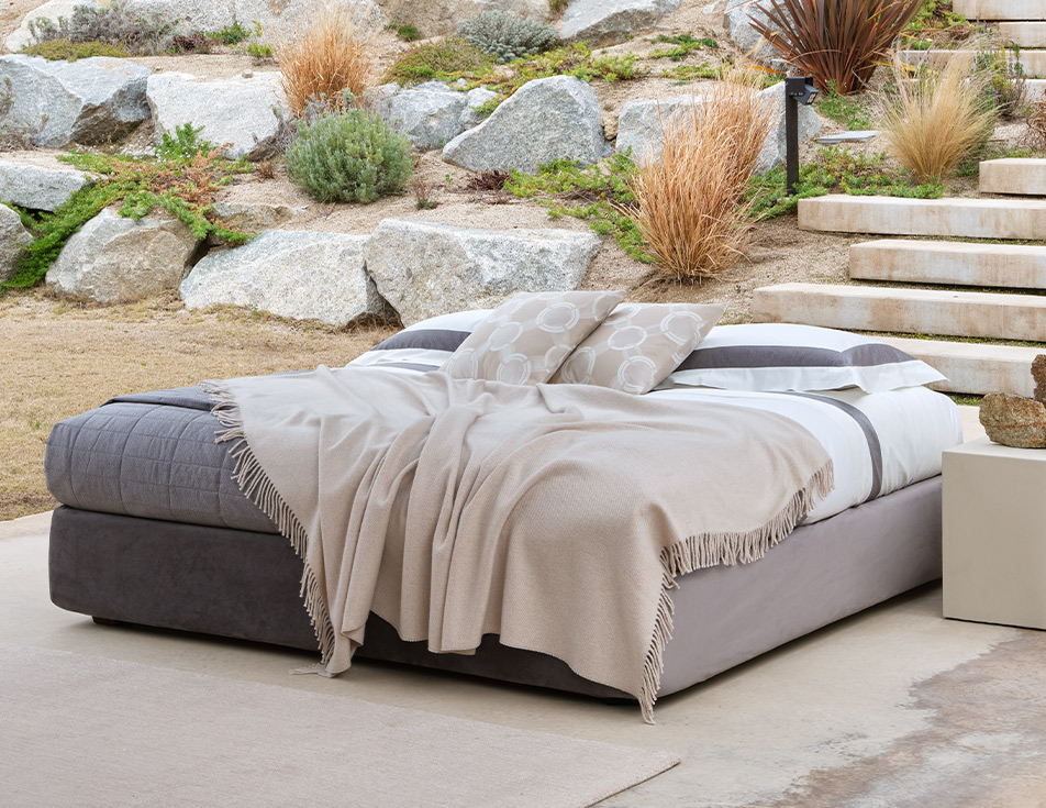 Luxury Bedding | Fine Linens | Frette