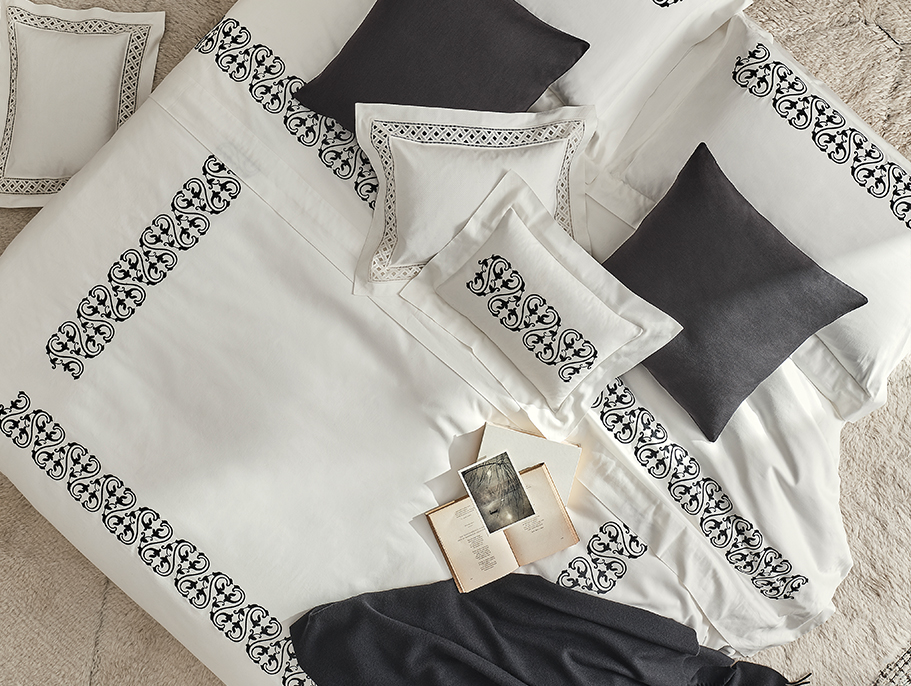 Luxury Bedding | Fine Linens | Frette