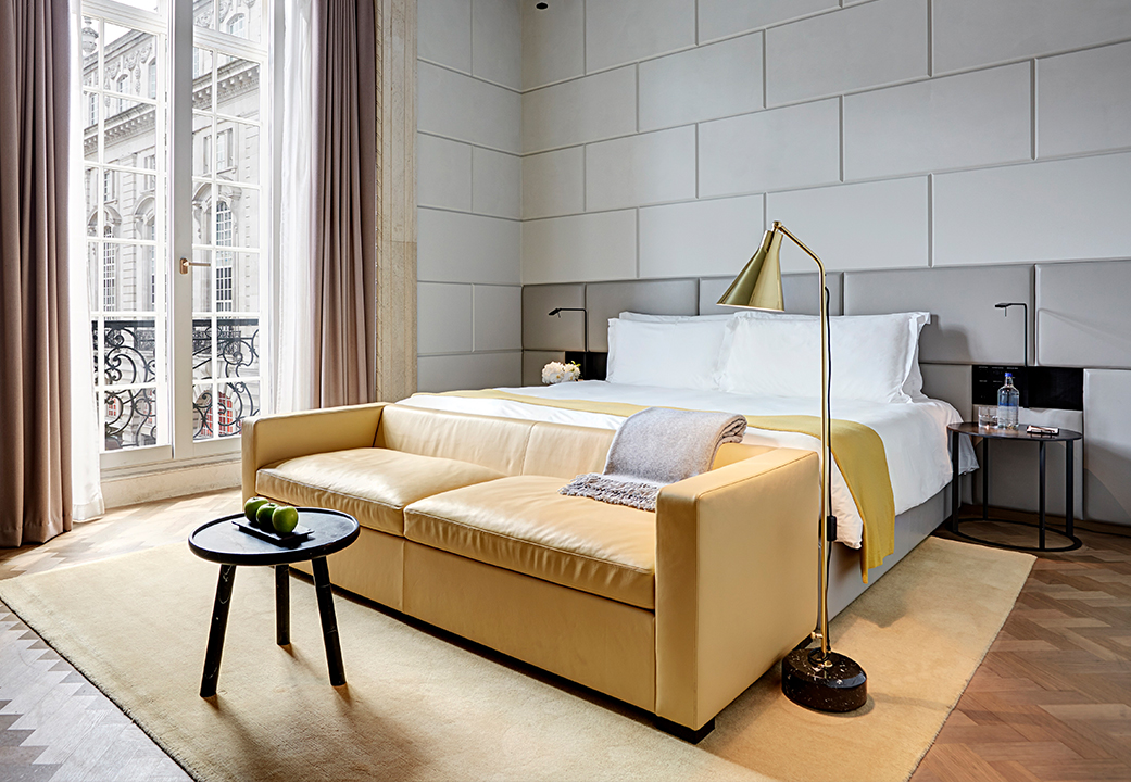 Hotel Stories - Hotel Café Royal - Luxury Travel | FretteNA