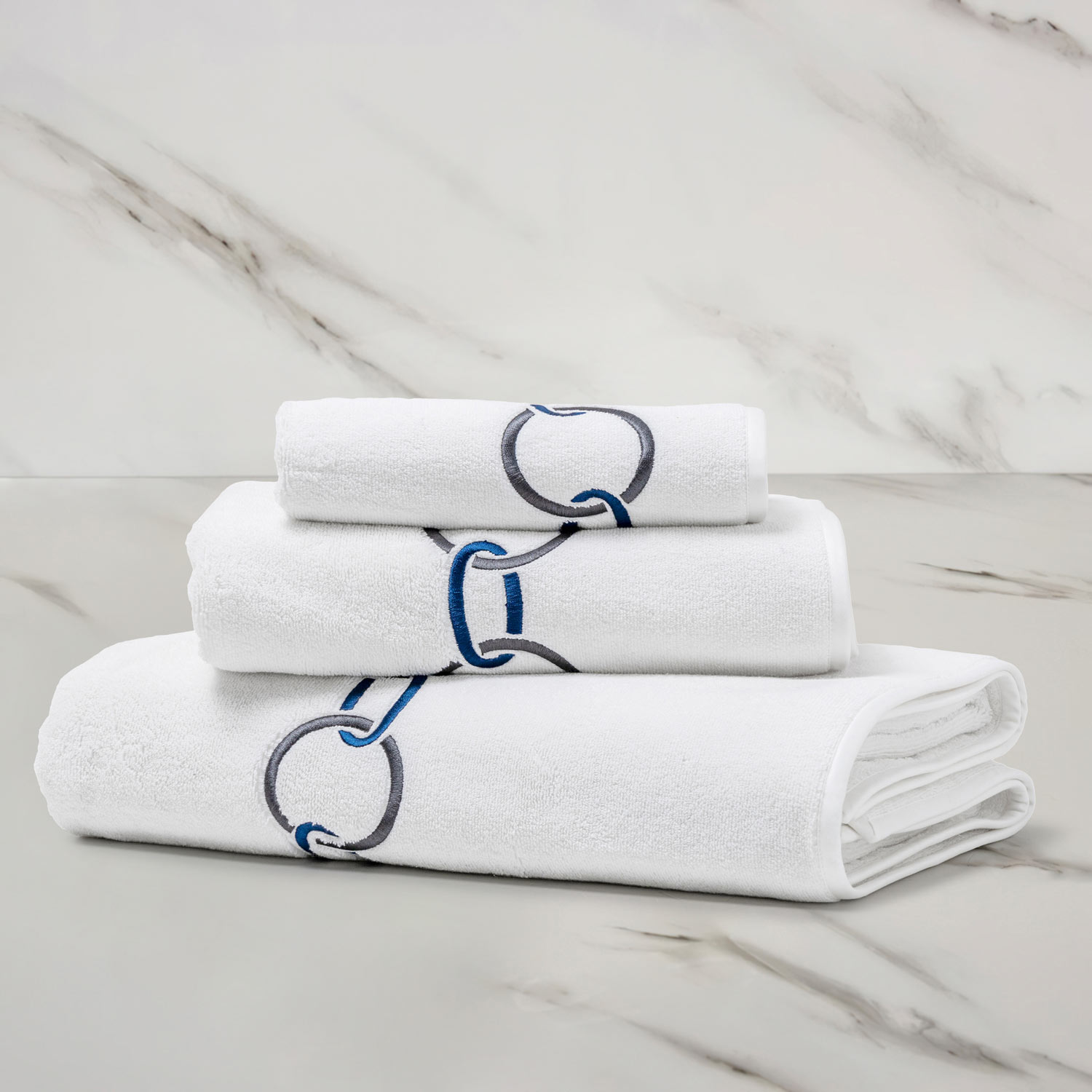 Links Embroidered Bath Sheet | Frette