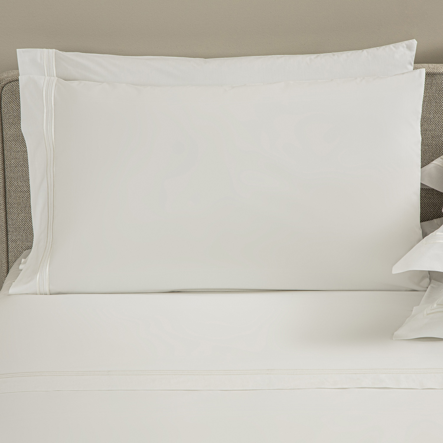 Triplo Bourdon Pillowcase | Frette