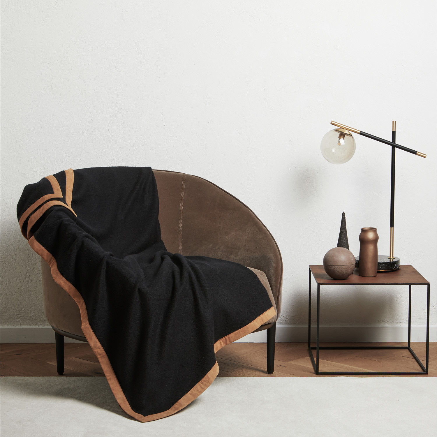 Cashmere & Suede Throw | Frette
