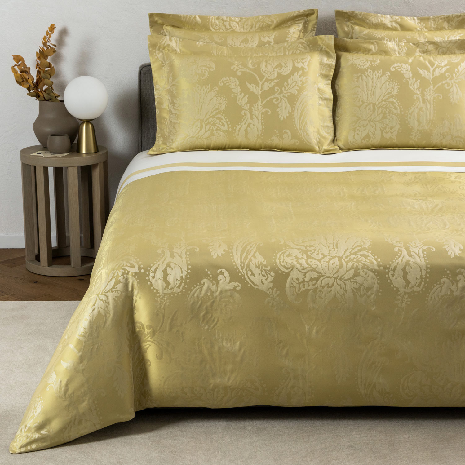Luxury Brocade Duvet Cover Set | Frette