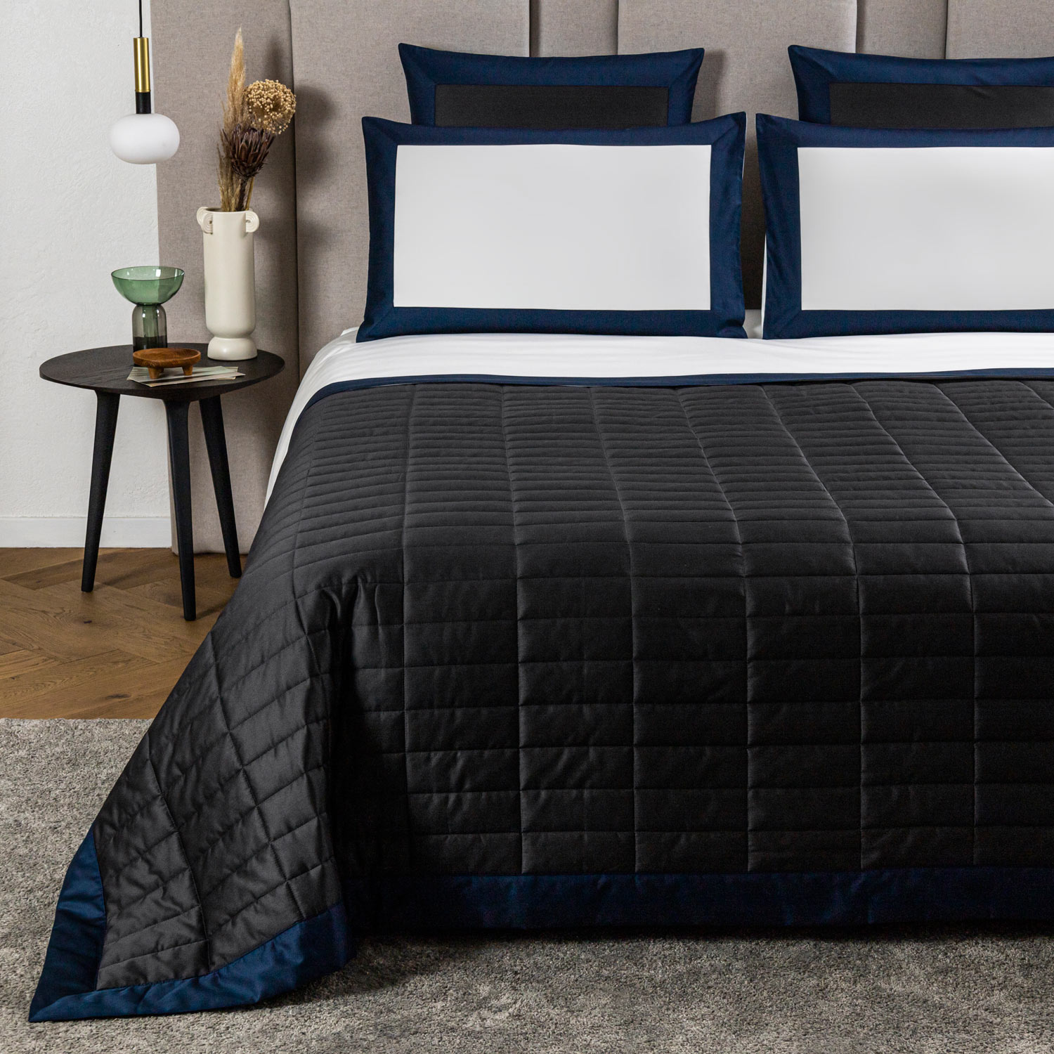 Rectangular Light Quilt | Frette