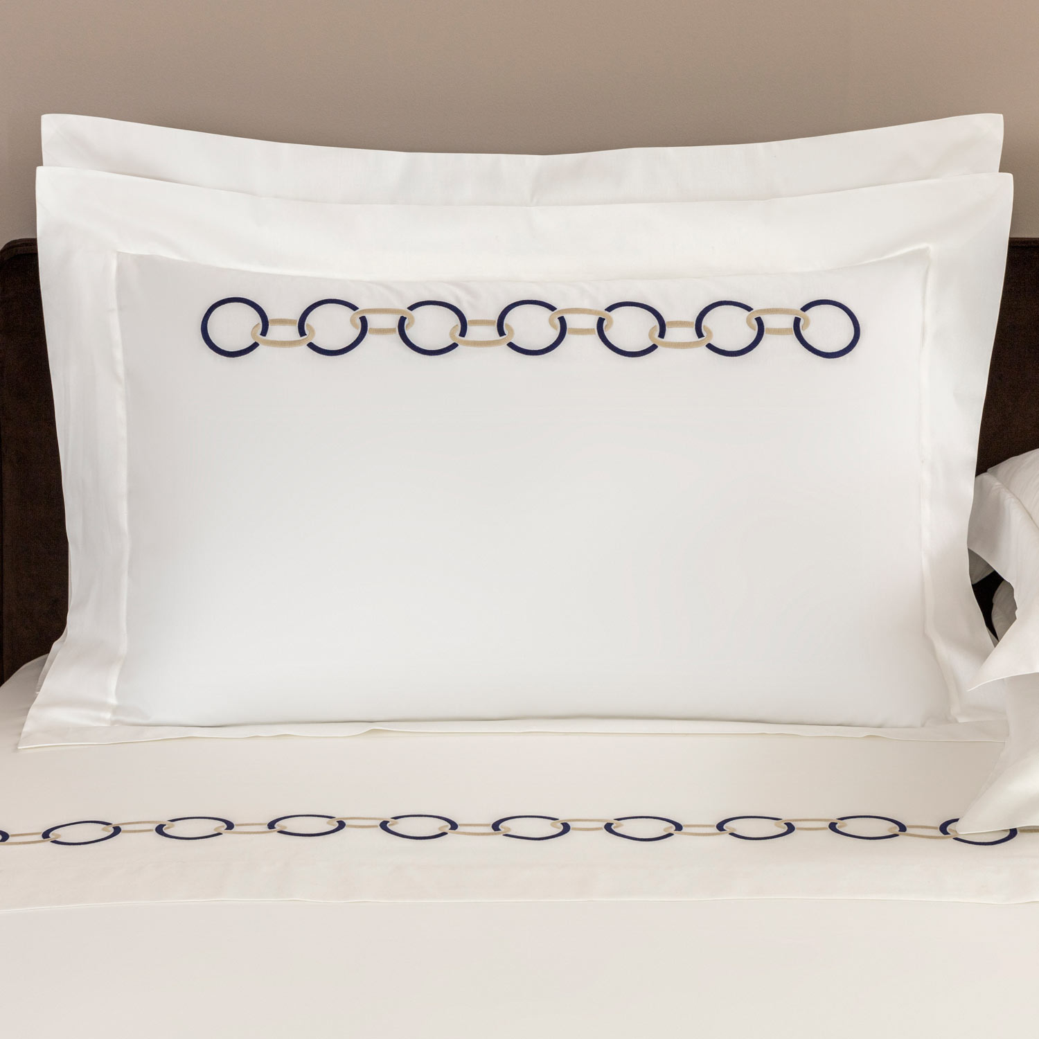 Links Embroidered Sham | Frette
