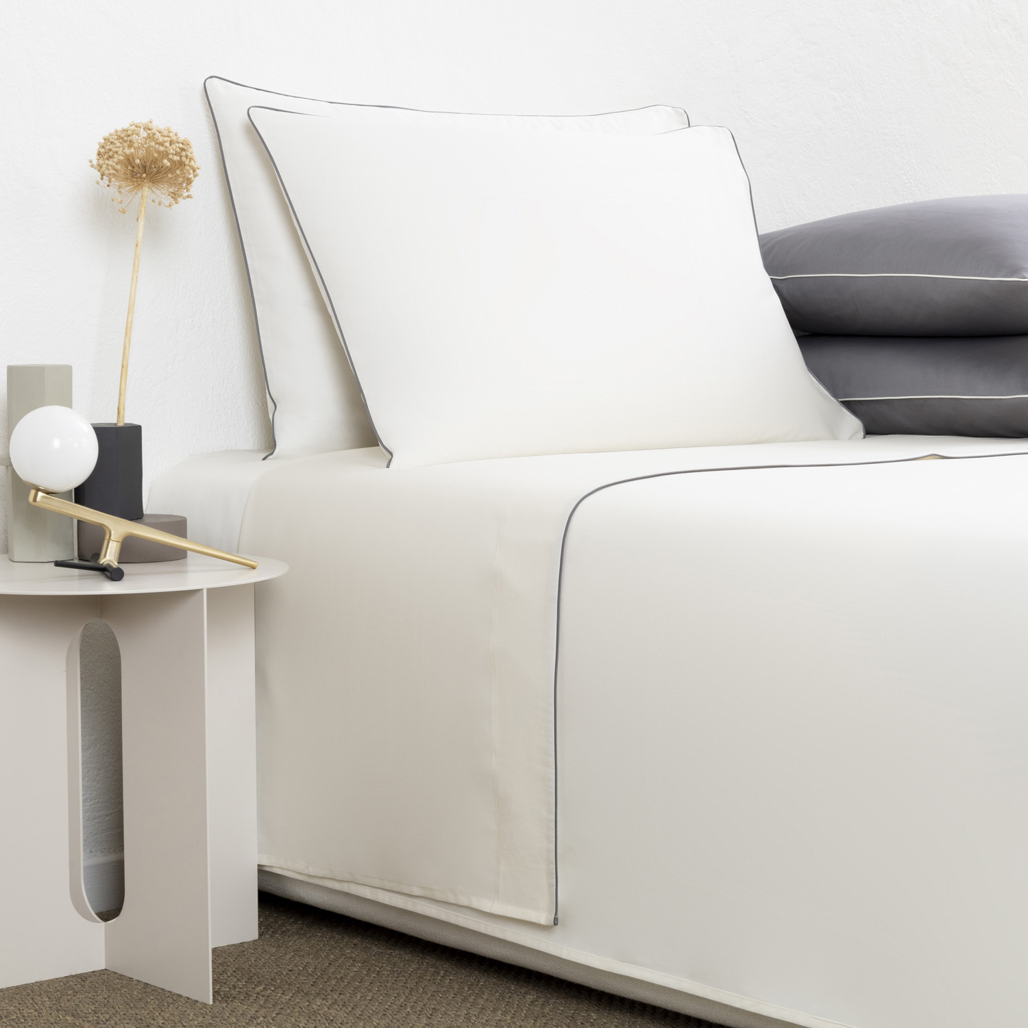 Decorative Pillows - Luxury Linens | Frette