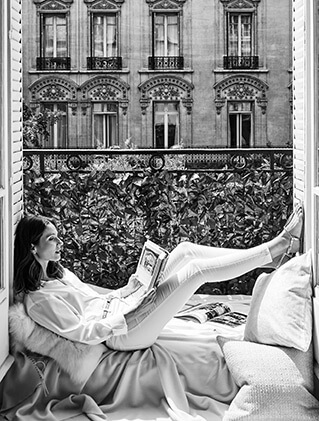 Throws & Blankets - Luxury Linens | Frette